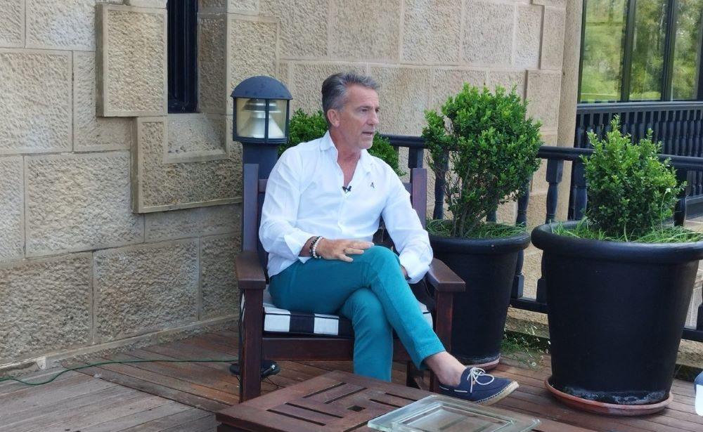 Entrevista en exclusiva con Aitor Larrazabal | dotb Durangaldeko Telebista