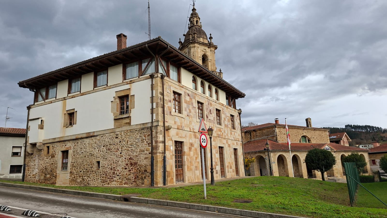 Iurreta aprueba un presupuesto de casi siete millones de euros para ...